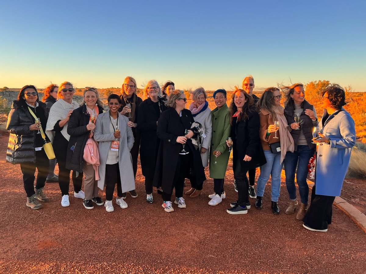 Women Leaders by the Circle